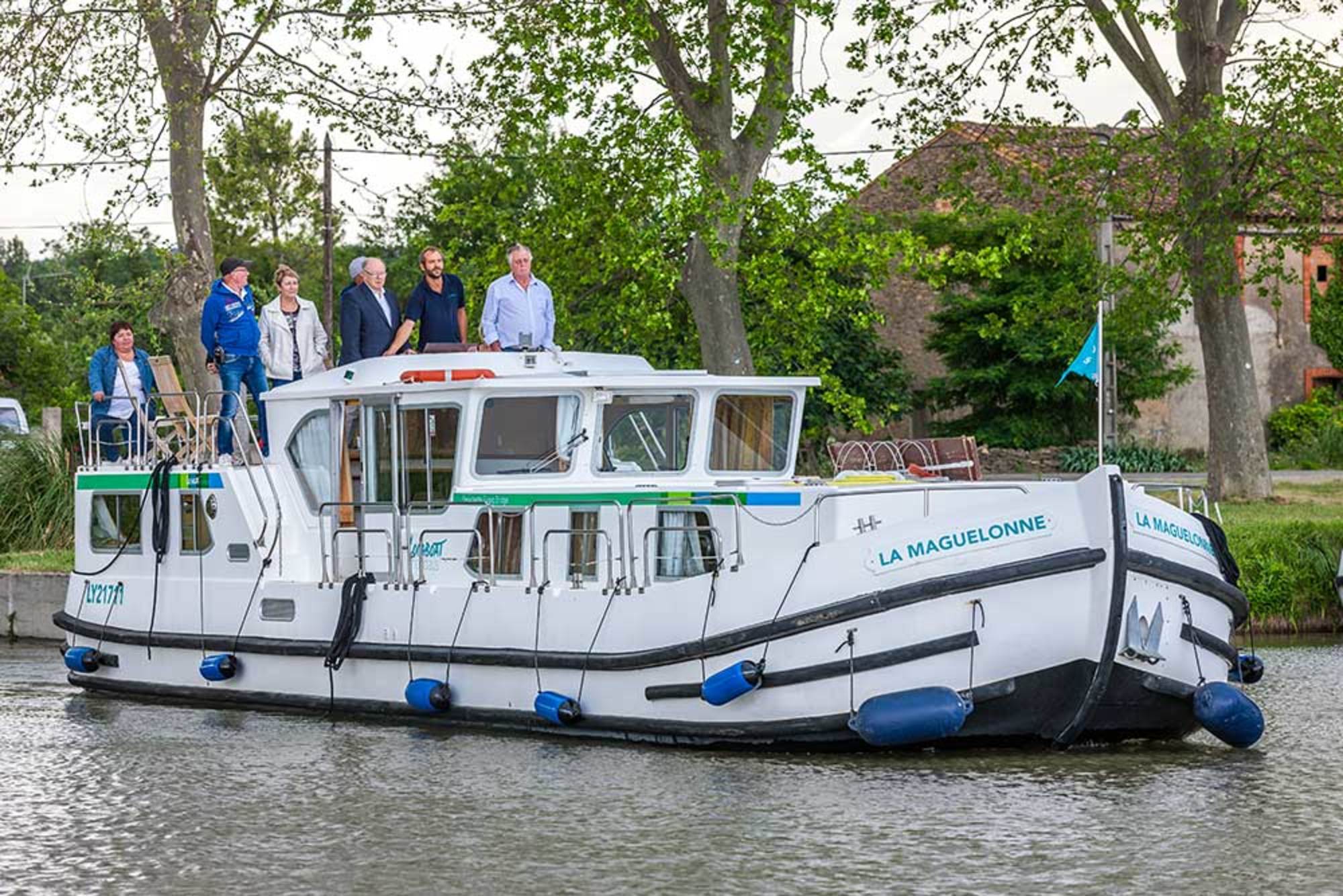Locaboat | self-drive canal boat cruises + holidays, France | French ...